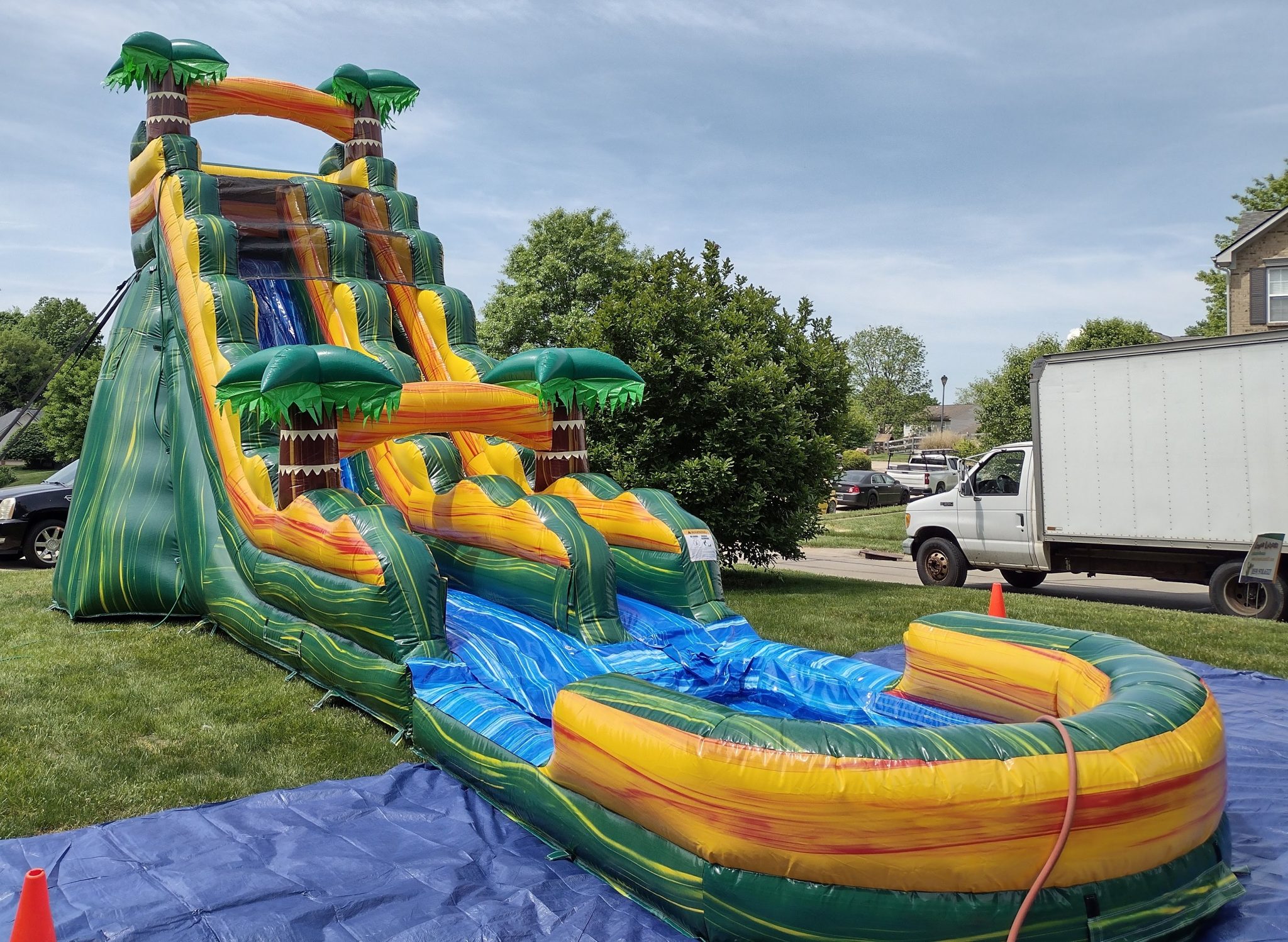 Northern KY Inflatable Water Slide Rentals – Leap'n Lizards Bounce Houses