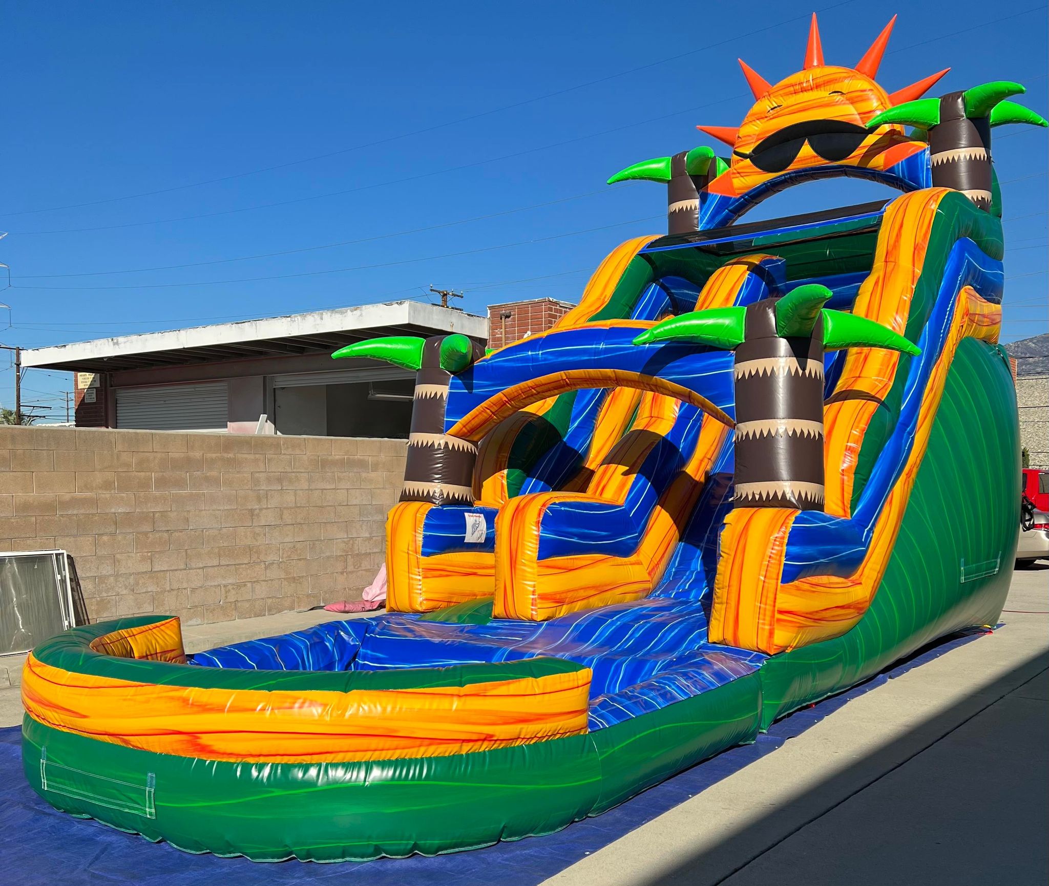 Sunshine 18 Foot Wet/Dry Slide – Leap'n Lizards Bounce Houses