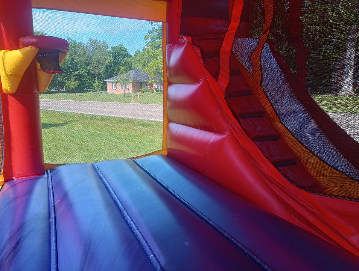 Giant 4-in-1 Combo – Leap'n Lizards Bounce Houses