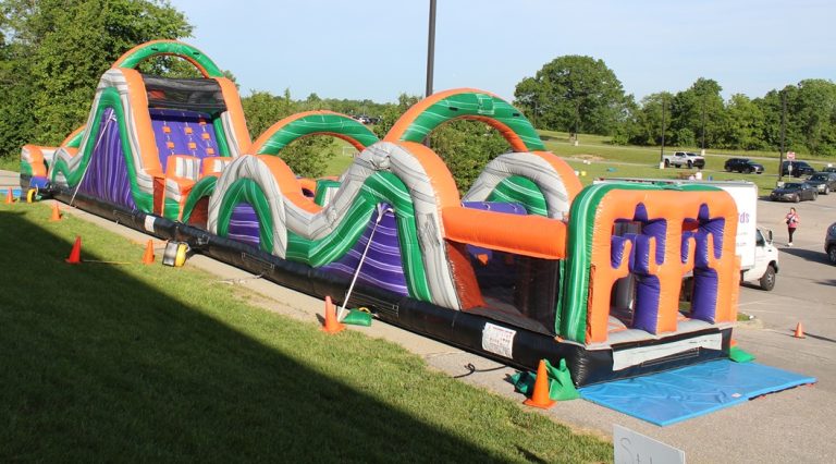 Radical Run 75 Foot Obstacle Course and Waterslide – Leap'n Lizards ...